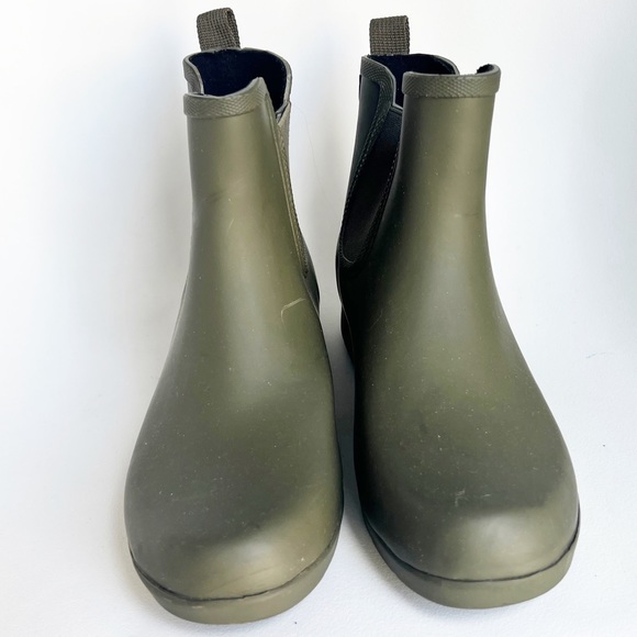 chooka | Shoes | Chooka Eastlake Olive Chelsea Weatherproof Boot | Poshmark